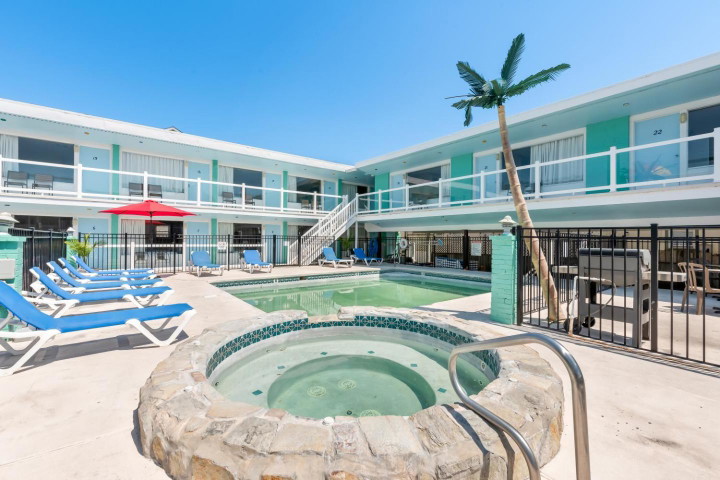 Mango Motel Wildwood Beach & Boardwalk - North Wildwood, NJ