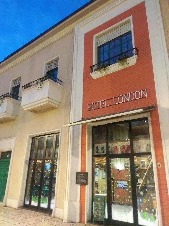 Hotel London - Tirana