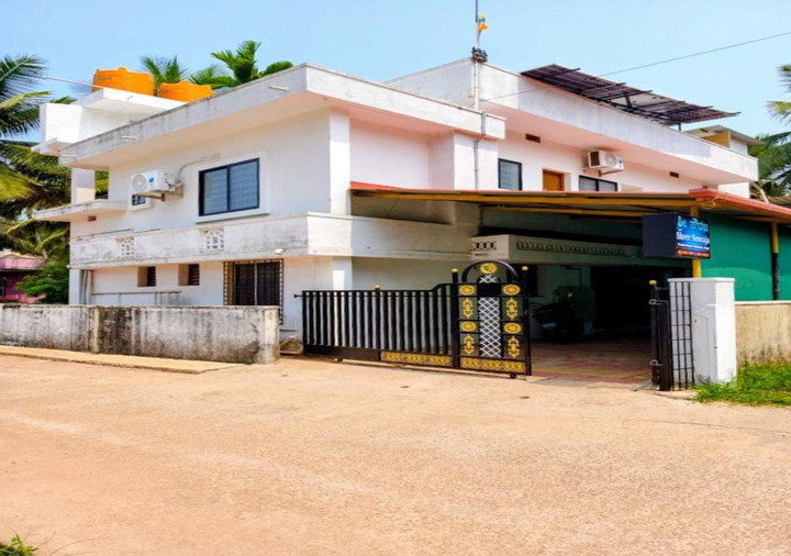 Shri Sowraja Homestay - 