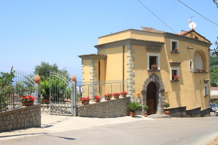 Agriturismo Antico Casale Colli Di San Pietro - Positano