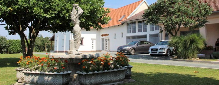 Lonjski Dvori - Kroatia