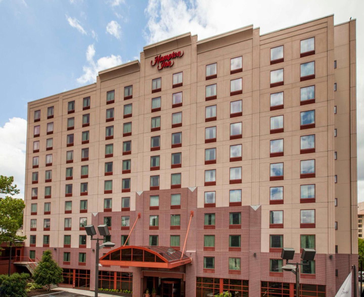 Hampton Inn New York - Laguardia Airport - Great Neck, NY