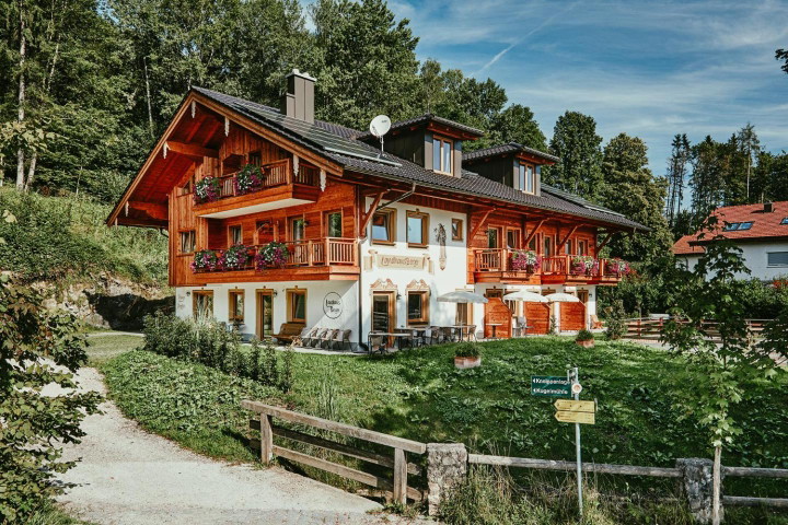 Landhotel Berger - Teisendorf
