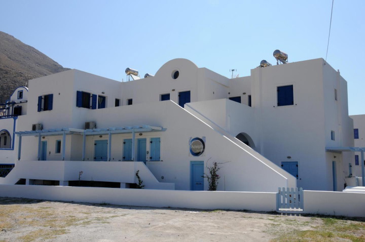 Adelphi Apartments - Santorini
