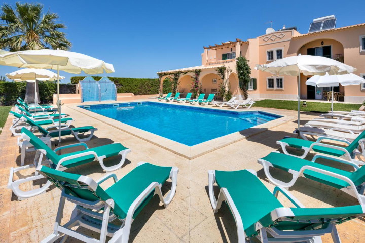 Apartamentos Monte Dos Avós, Albufeira By Algarveblossom - Armação de Pêra