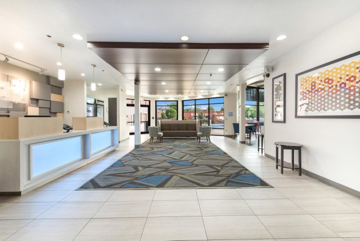 Holiday Inn Express - Columbus Downtown By Ihg - Columbus, OH