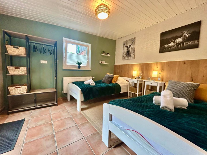 Apartment Mit Terrasse, Wlan, Parkplatz, Stadtnah - Kiel