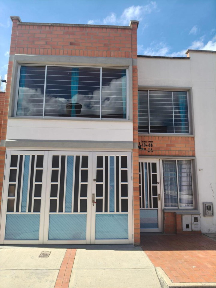 Entire House In Paipa, Boyacá - Paipa