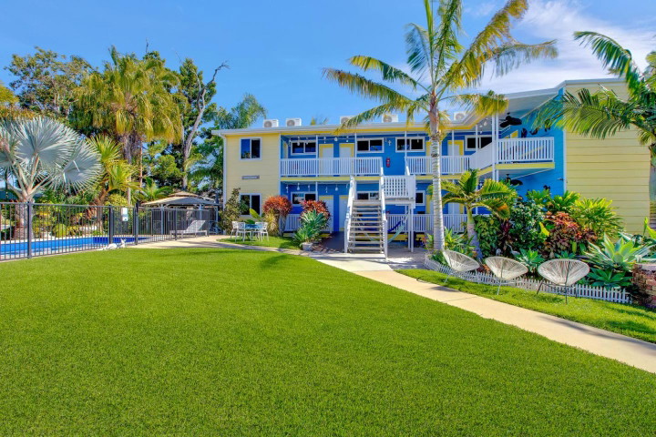 Coral Inn Boutique Motel - Queensland
