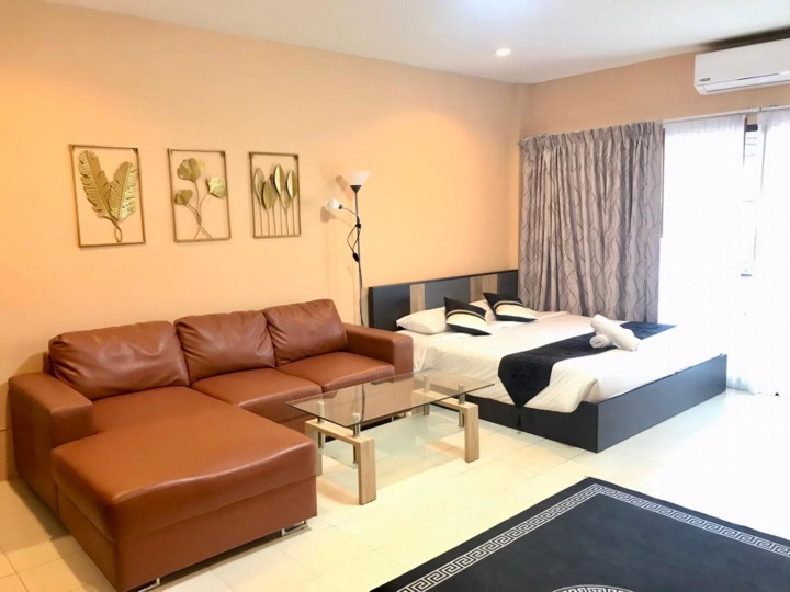The Luka Guesthouse - Patong Beach