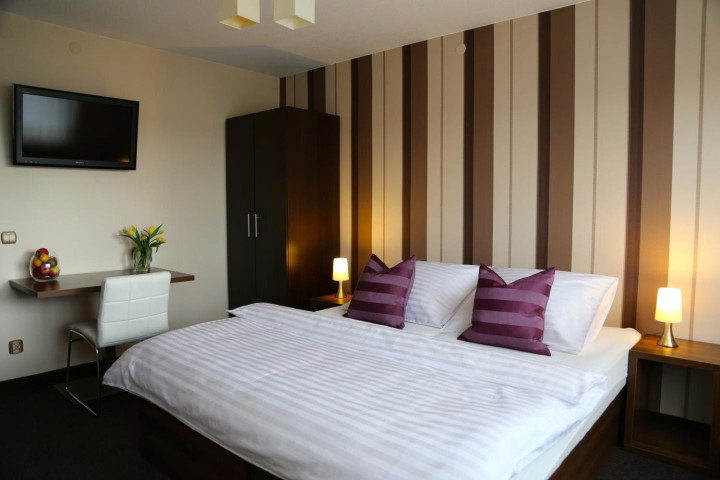 10 Bed And Breakfast - Poznań