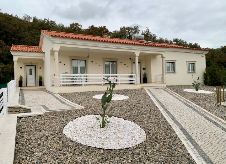 Casa Vista Para A Serra - Batalha