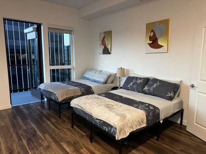 Vine & Sunset Loft Free Parking And Wifi - Hollywood, CA