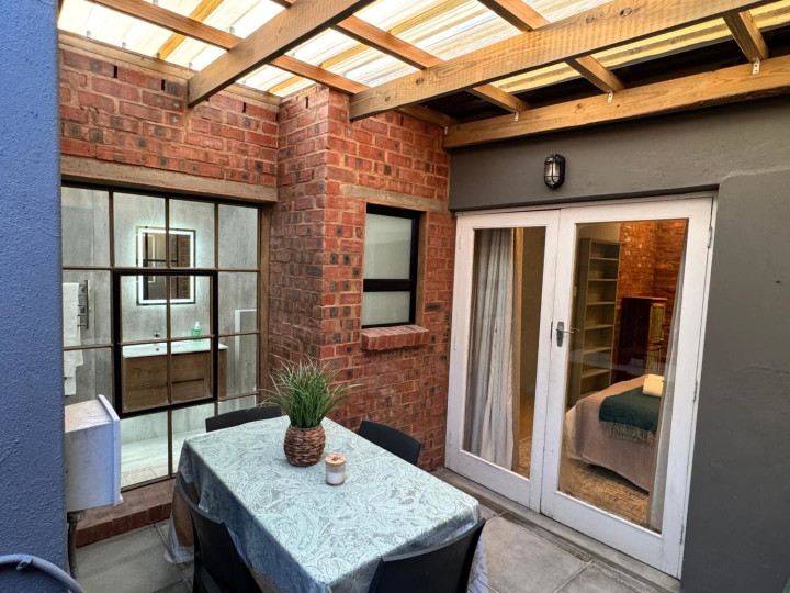 Cityscape Nest Suite Unit 2 - Mossel Bay
