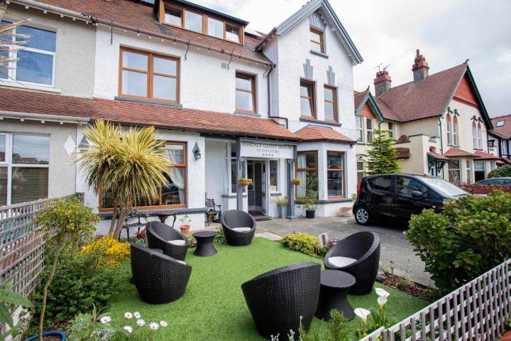 Ashdale Guest House - Llandudno