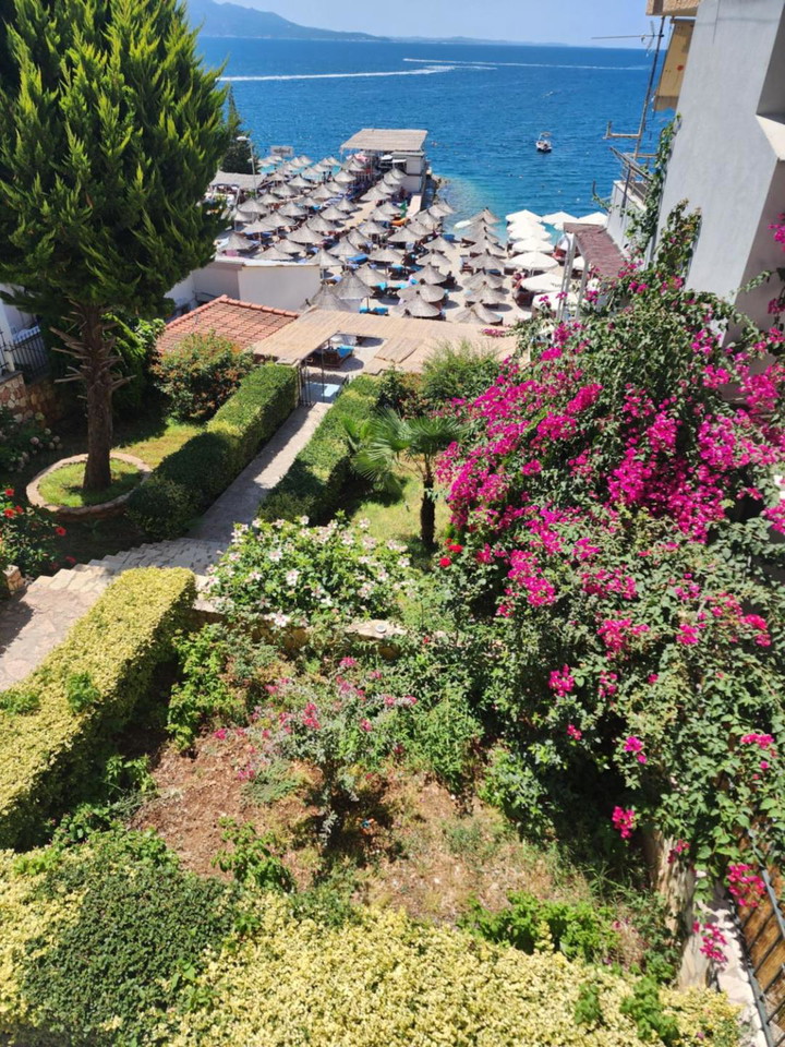 Amelie's Apartments & Beach Saranda - Sarandë