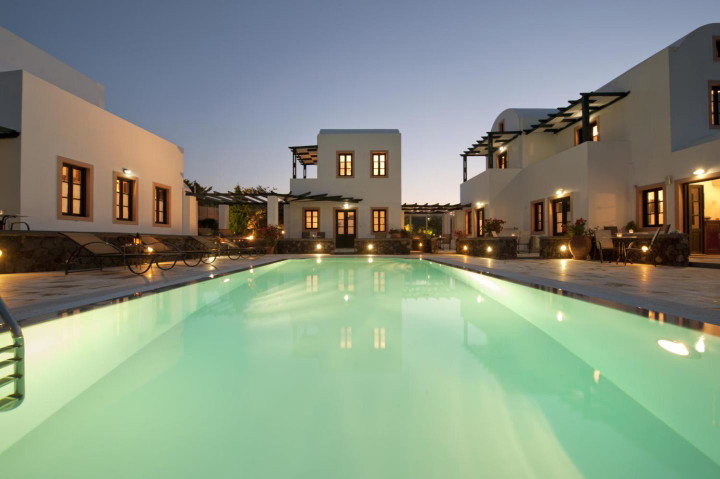 Anthonas Apartments - Santorini