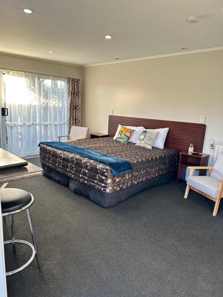 Red Rock Thermal Motel - Mineral Pool - Rotorua
