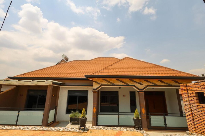 Near Kanombe Airport Aphro - Rwanda