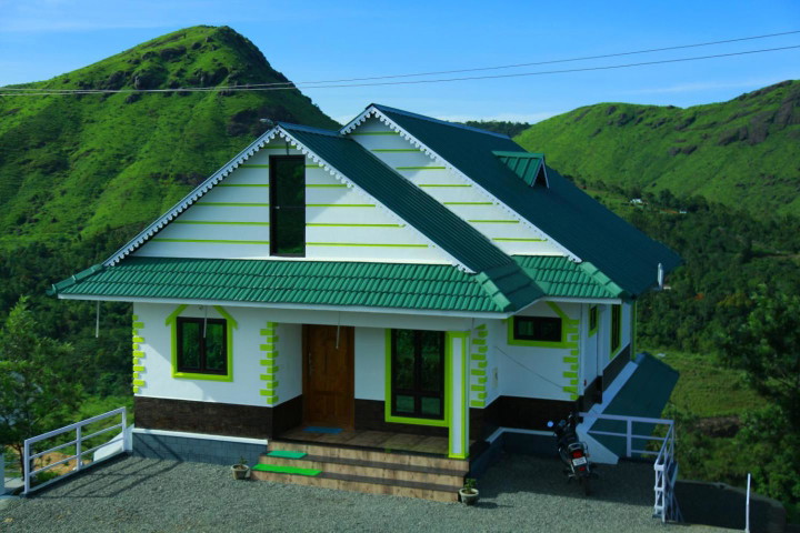 The Kissing Mountains - Vagamon