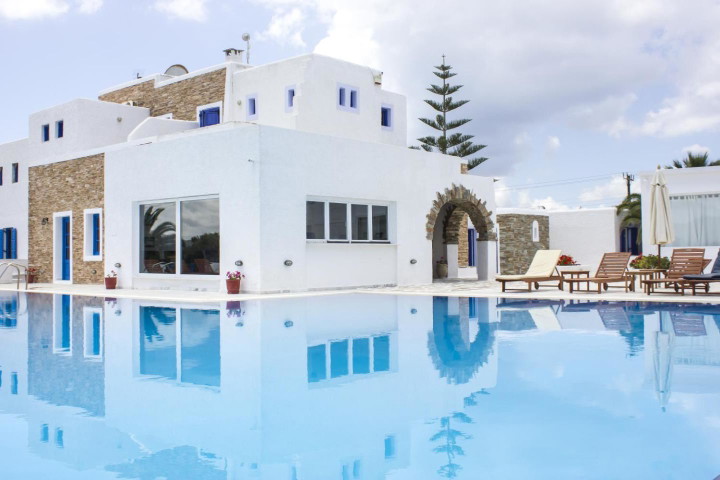 Naxos Holidays - Naxos