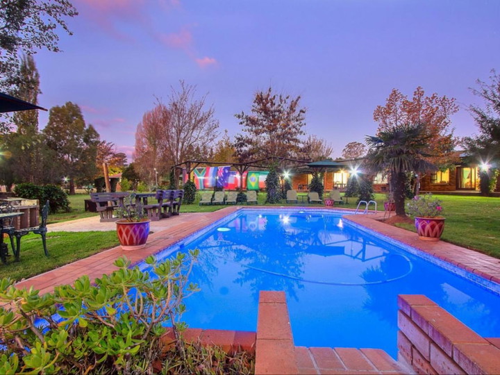 Airport Bird & Game Lodge - Benoni