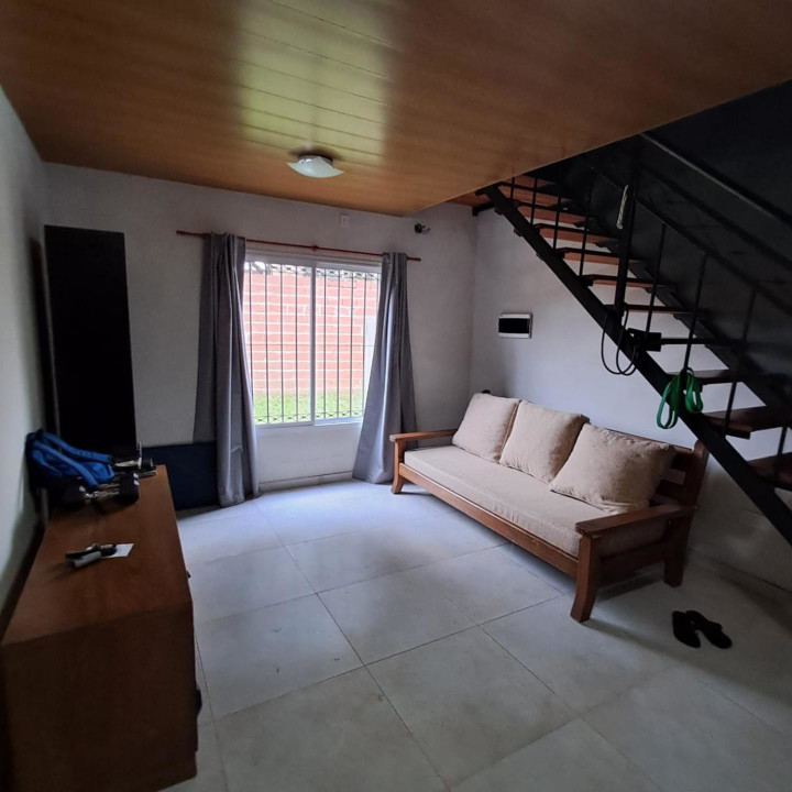 Casa Amplia Y Confortable En Luján - Luján