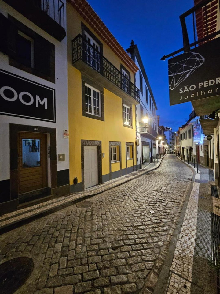 Pretas Village Flats - Funchal