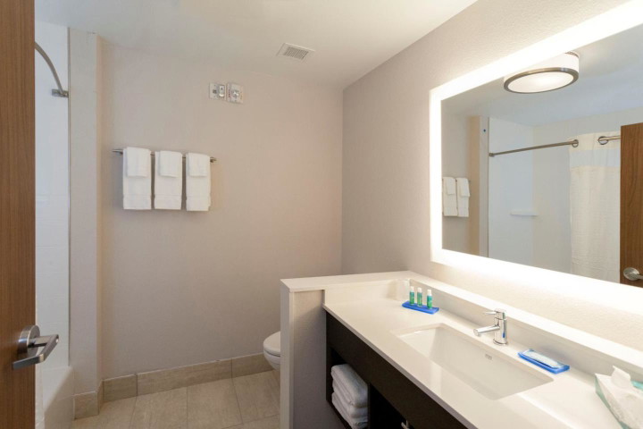 Holiday Inn Express Lexington - Horse Park Area By Ihg - Lexington, KY