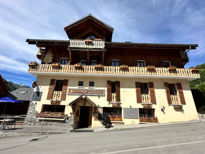 Hôtel-chalet Les Mélèzes - Saint-Jean-de-Maurienne