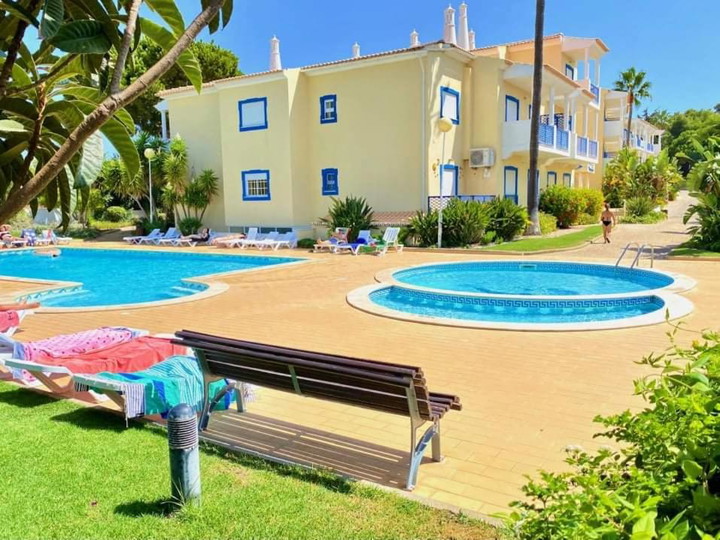 Flamingos Apartment With 2 Swimming Pool Com Check In E Check Out Ao Domingo Em Julho E Agosto - Faro District