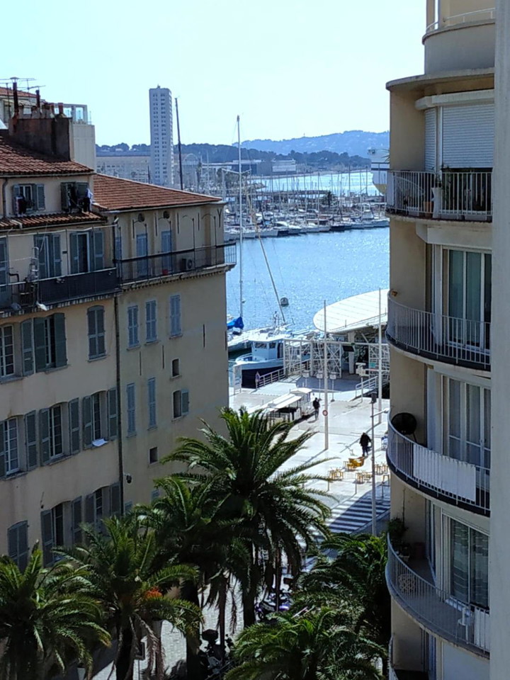 Superbe T3 Climatisé - Vue Port De Plaisance - Centre Historique - Balcon - Wifi - 5e Avec Ascenseur - Tulon