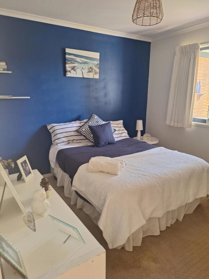 Helens Hideaway - San Remo