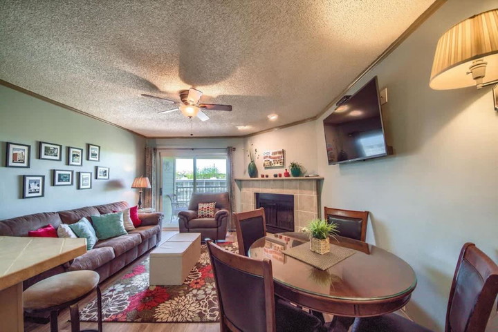 Rrc A108 Cozy Comal River Haus - New Braunfels, TX
