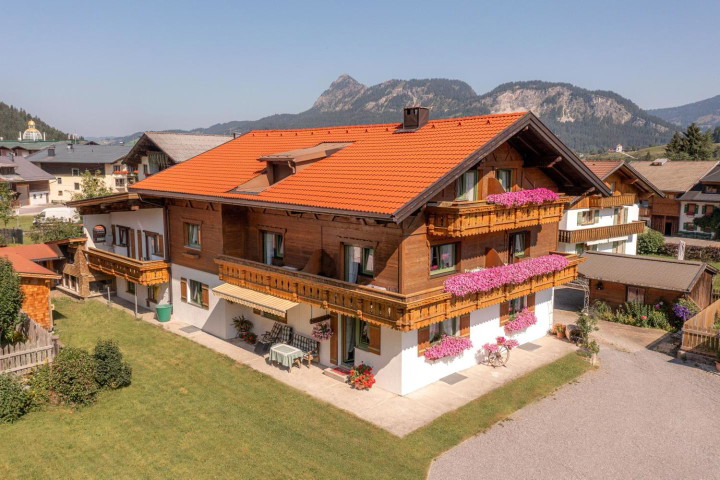 Gästehaus Schmid - Tannheim