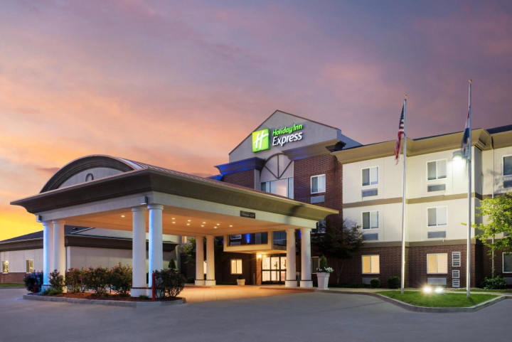 Holiday Inn Express Warrenton By Ihg - Innsbrook, MO