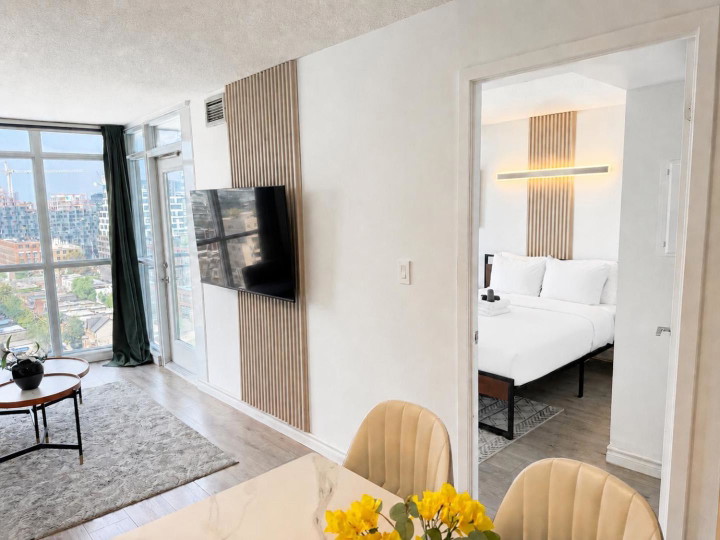 Toronto Metro Suites - Free Parking - Ontario