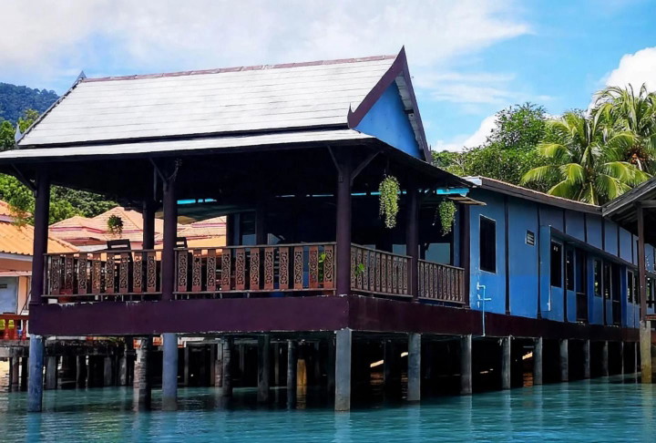 Aquablue Villa - Private Overwater 3br Villa - Sea View - Ko Lanta