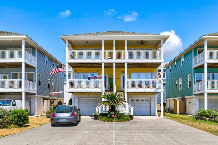 Poopka & Dennys Beach Condo By Carolina Beach Realty - Carolina Beach, NC