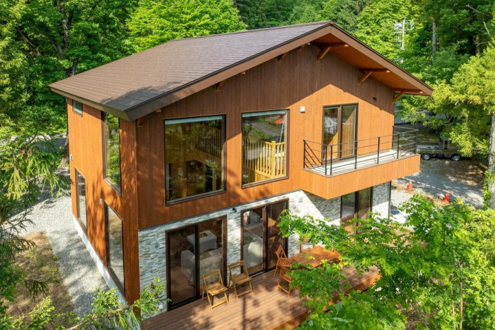 White Lake Hill Hakuba By Jamsz Royale - Hakuba