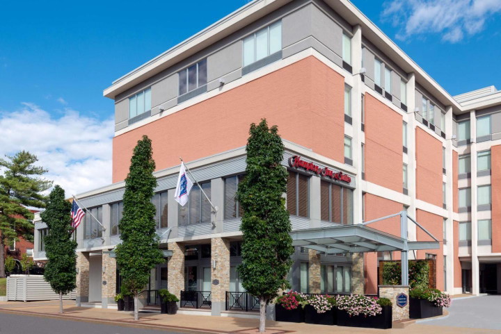 Hampton Inn And Suites Clayton/st. Louis-galleria Area - Kirkwood, MO