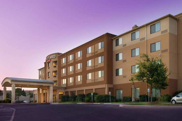 Courtyard By Marriott San Antonio Lackland - Helotes, TX