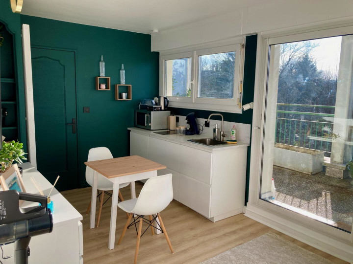 Appartement Avec Terrasse Et Parking Gratuit Accolé - Audincourt