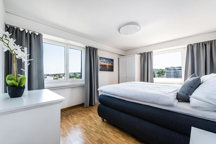 Soho 8 !Lake-mountain View & Free Parking! - Constance
