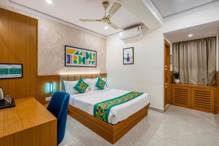 Treebo Premium The Regal Park - Visakhapatnam