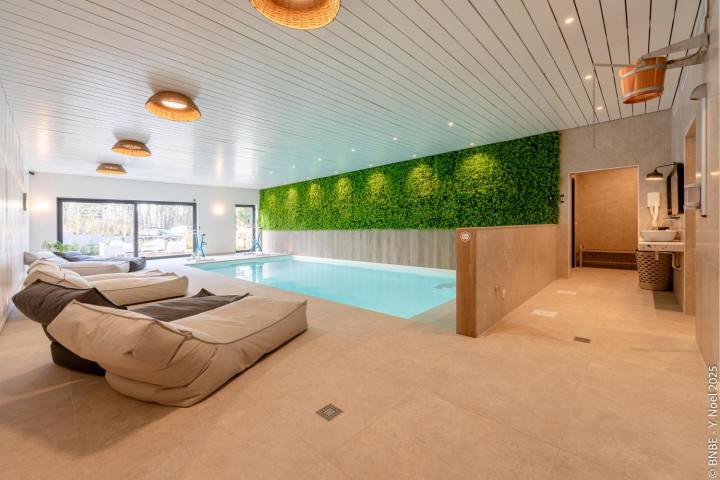 Sous La Houlette, 3 Suites, Pool And Sauna On Demand - Courcelles