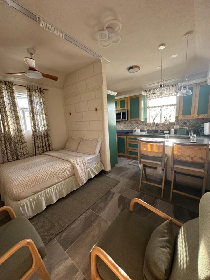 Windy Nook - The Contemporary Tiny Home - Barbados