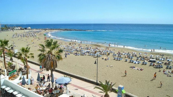 Fabulous Beach Apartments In Los Crstianos - Teneryfa