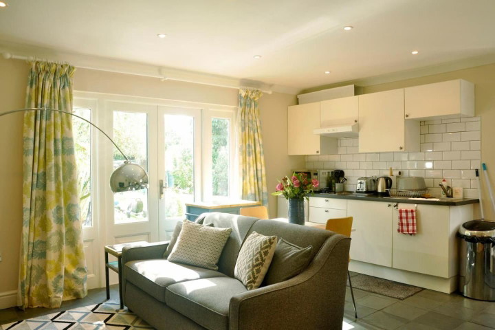 Moseley - House - Sleeps 4 - Parking - Garden - Birmingham
