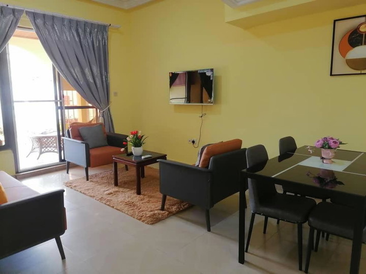 Lovely 3-bedroom House With Beautiful Compound - Kumasi